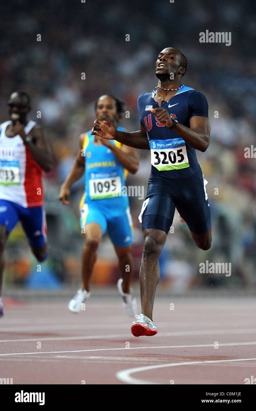 LaShawn Merritt of the United States wins gold running 43.75 seconds in ...