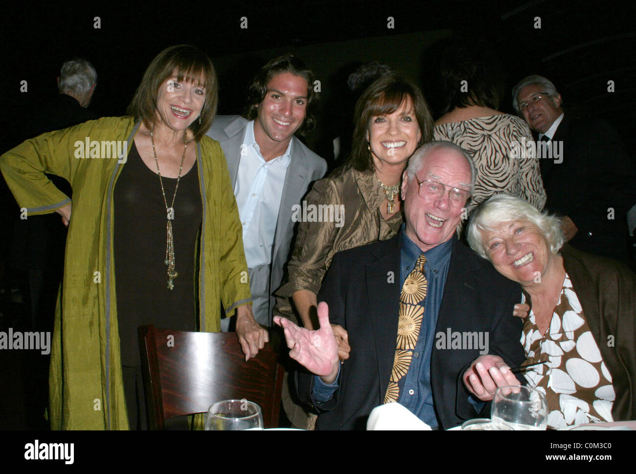 Valerie Harper, Mario Rivelli, Linda Gray, Larry Hagman The Dean F ...