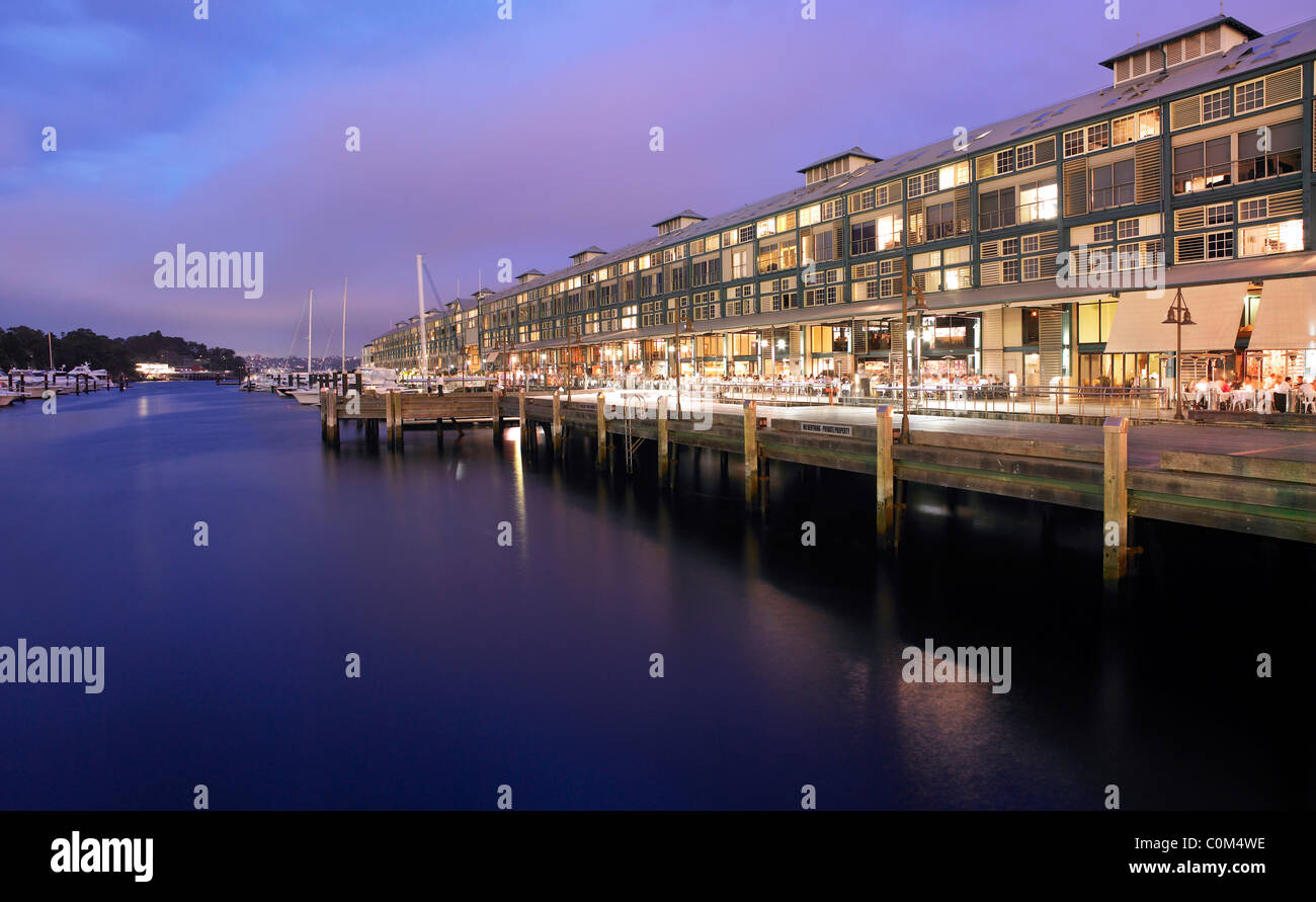 Woolloomooloo restaurants hi-res stock photography and images - Alamy