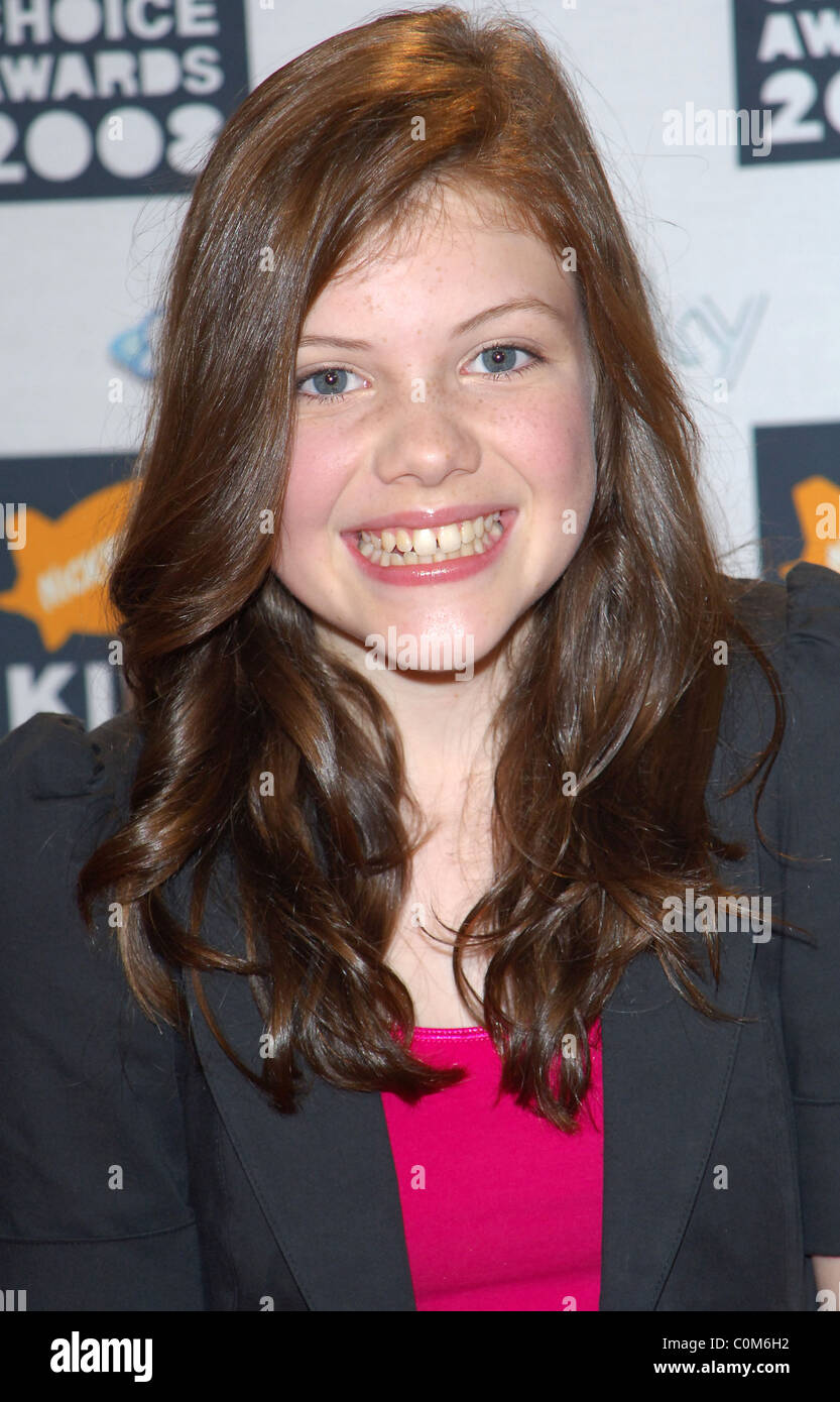 Georgie henley nickelodeon kids choice hi-res stock photography and ...