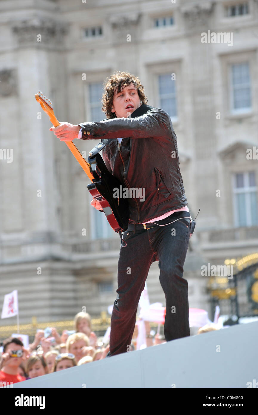Danny Jones of McFly The Olympic handover celebrations - The Visa 2012 ...