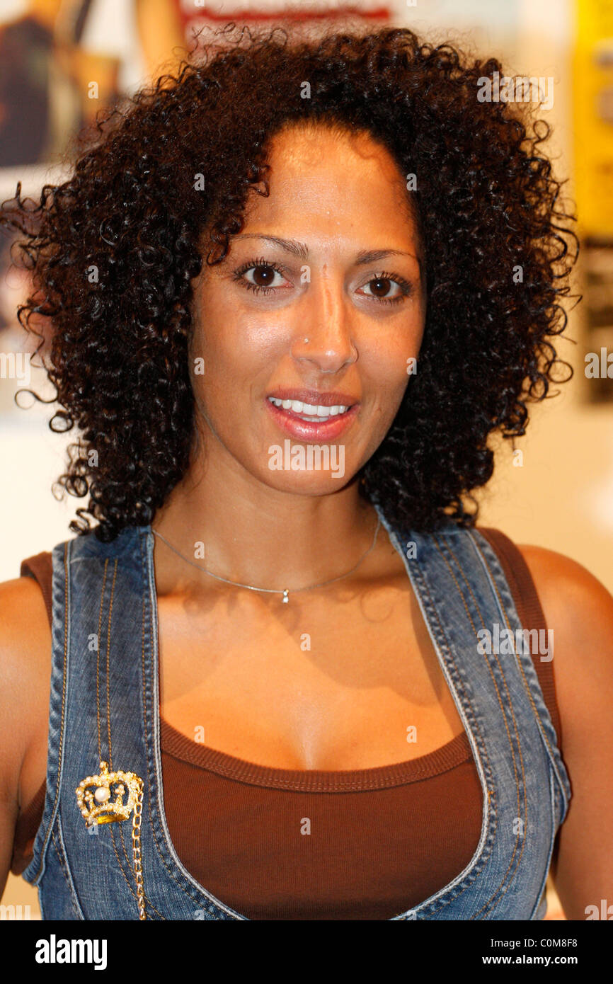 Jessica Wahls from No Angels in hall of fame at ifa at TrekStor VIP ...