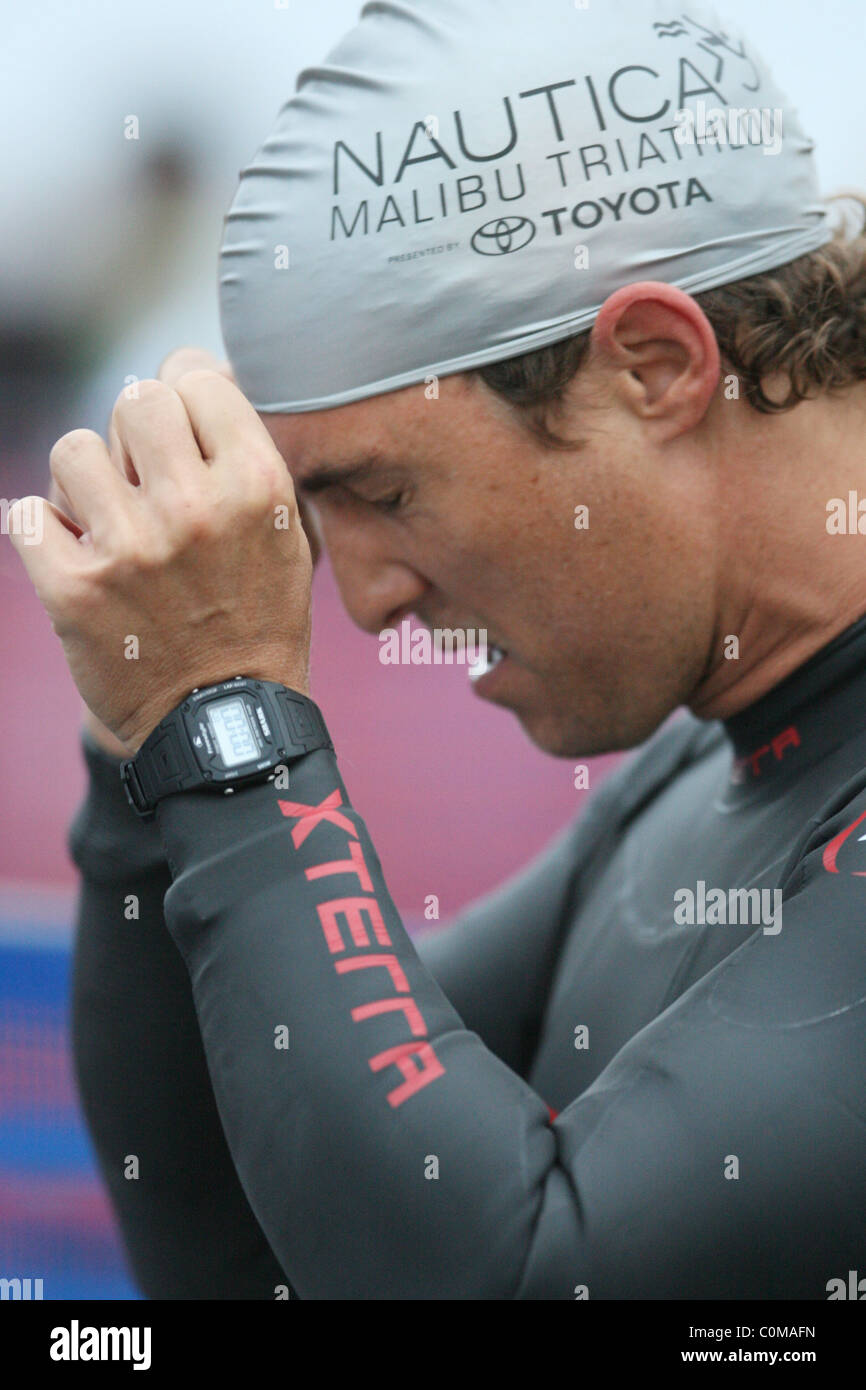 Matthew McConaughey competing in the Nautica Malibu Triathlon Los ...