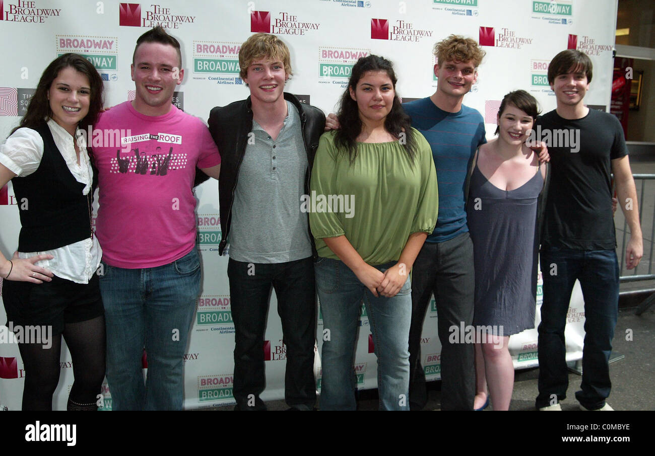 Cast of spring awakening where hi-res stock photography and images - Alamy