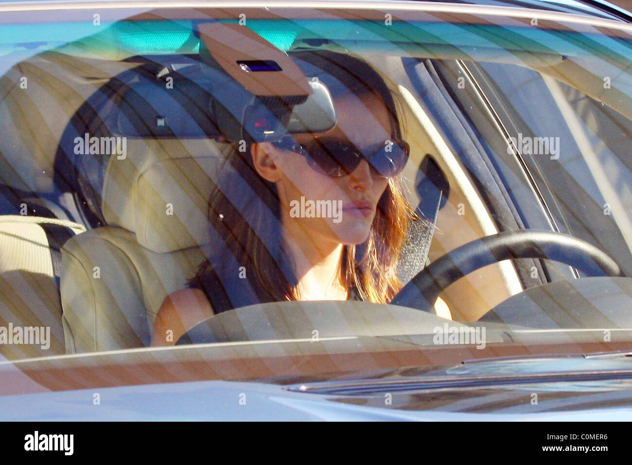 Jennifer Garner driving her new car Los Angeles, California - 19.08.08 ...