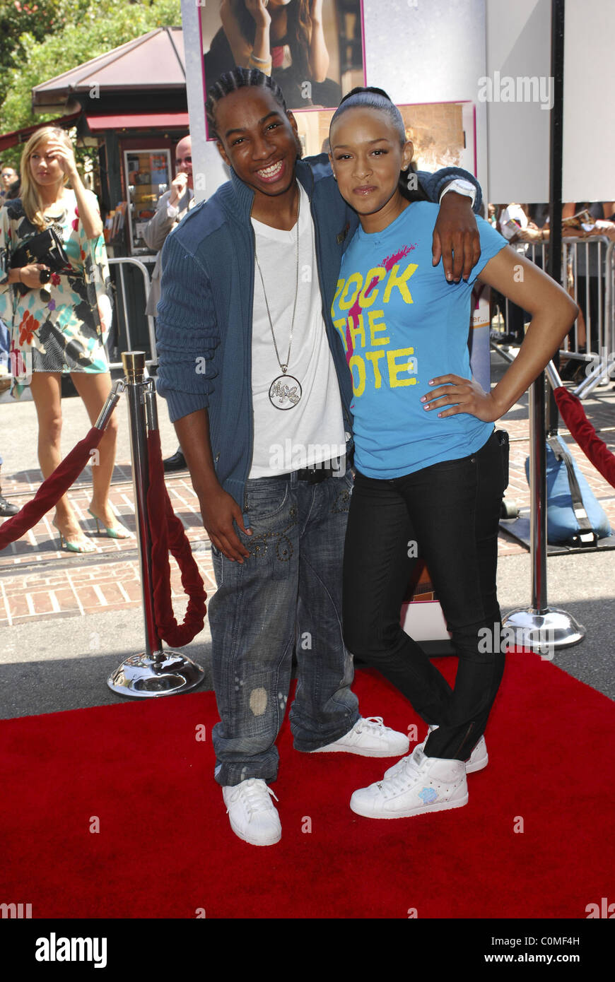 Lil jj hi-res stock photography and images - Alamy