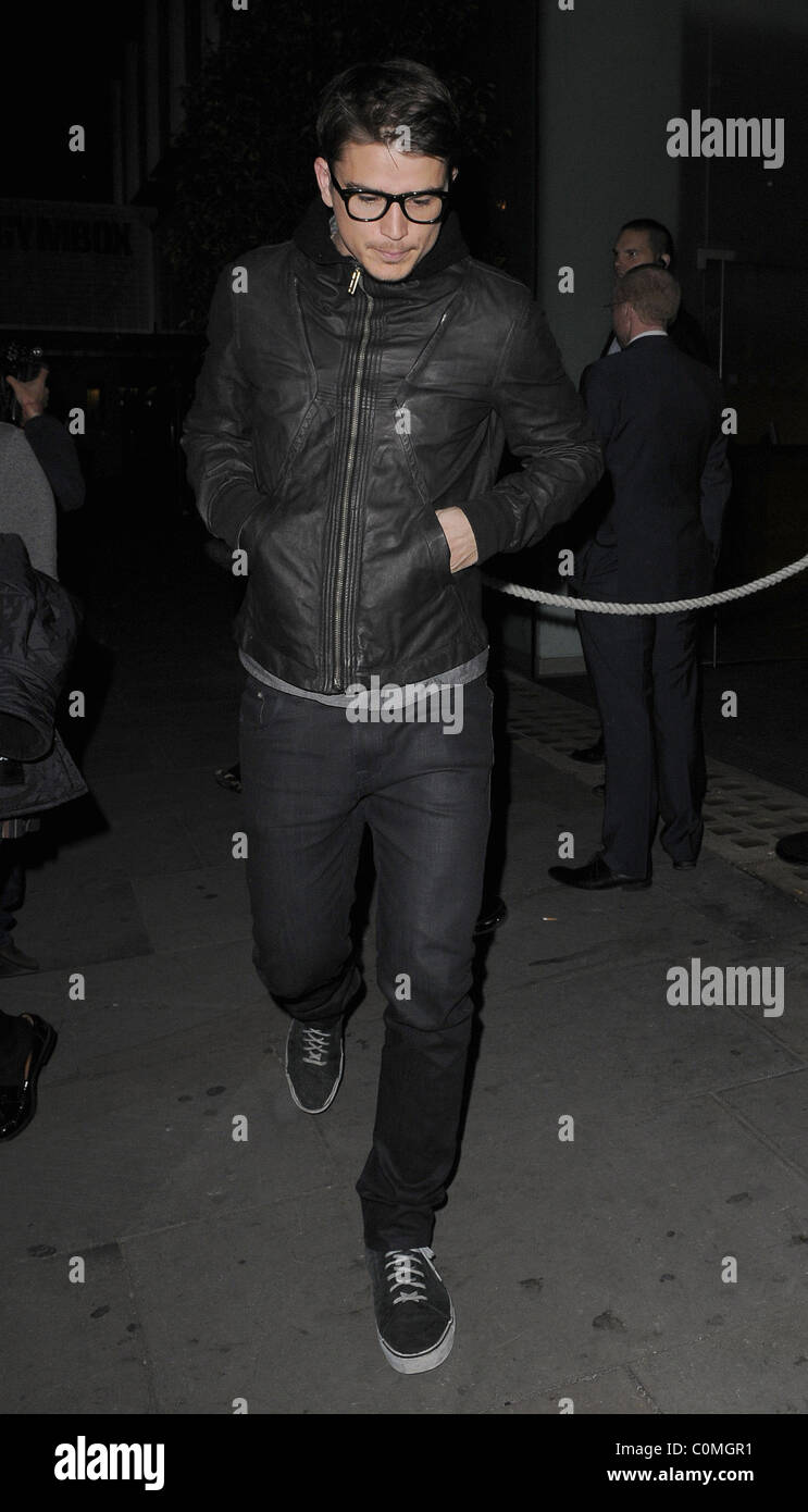 Josh Hartnett leaving Bungalow 8 nightclub at 2am. London, England - 16 ...