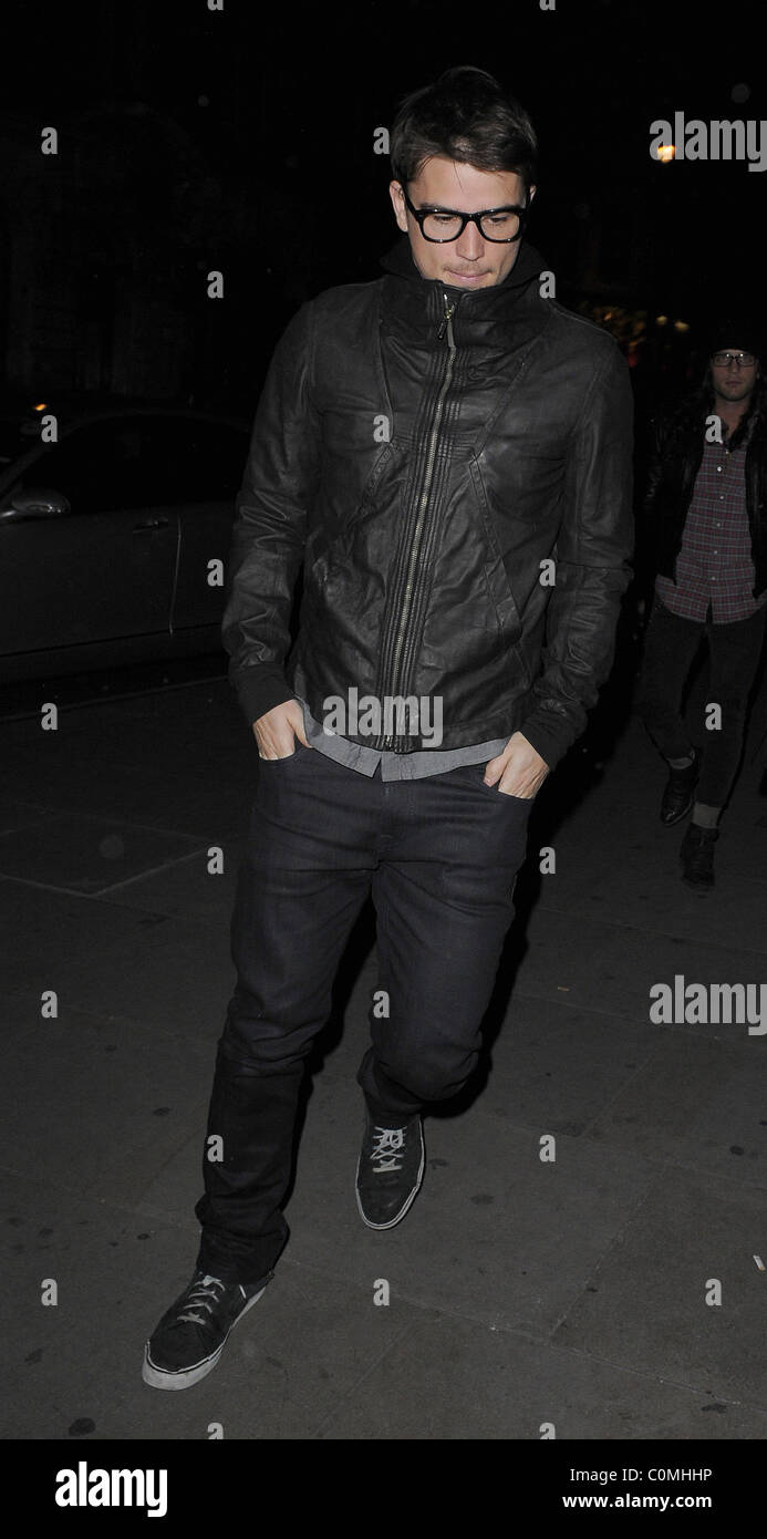 Josh Hartnett arriving at Bungalow 8 nightclub London, England - 15.09. ...