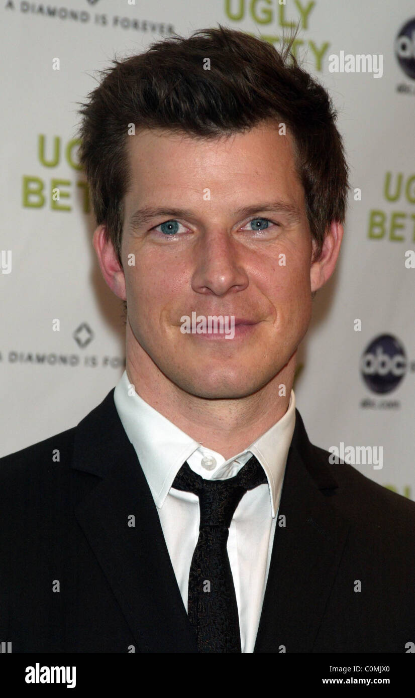 Eric Mabius 'Ugly Betty' New York Premiere Party held at Highbar New ...