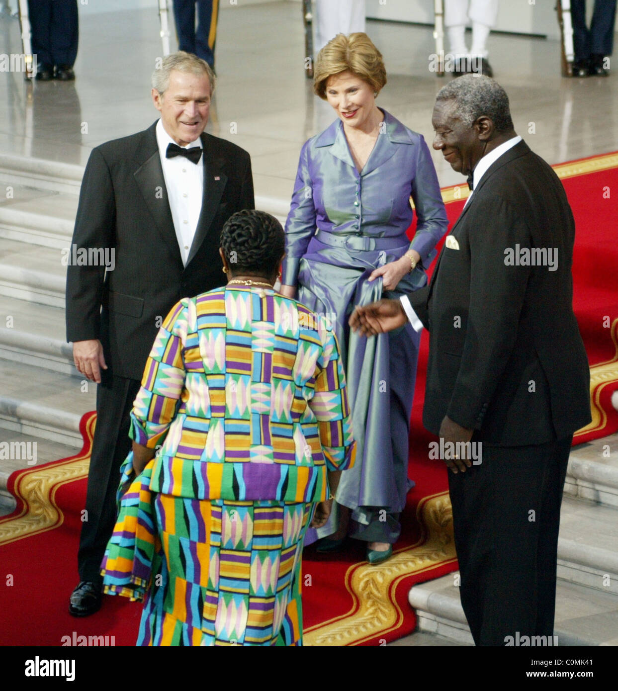 President George Bush and Mrs. Laura Bush greet the President of Ghana ...