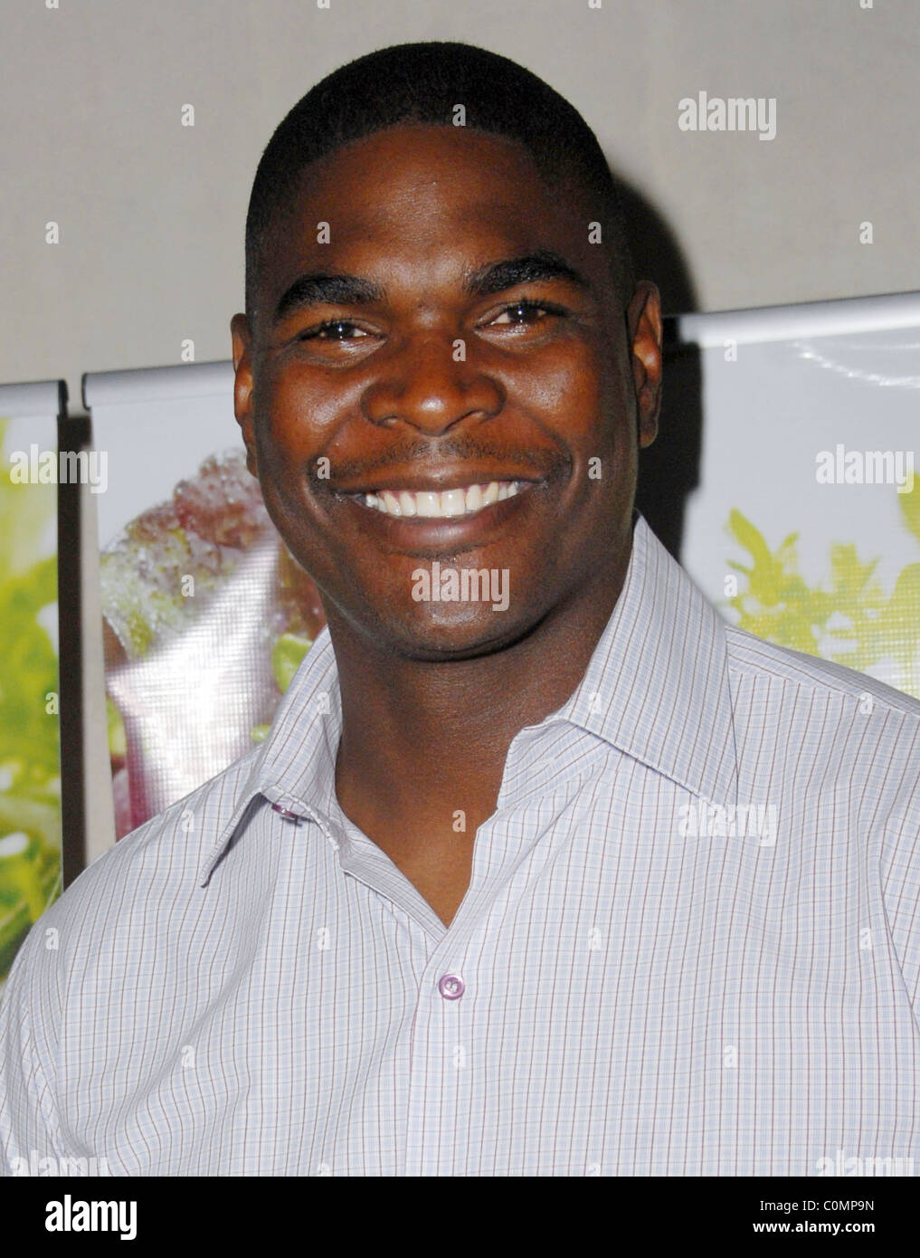 Keyshawn Johnson Sashi Sushi & Sake Lounge Restaurant grand opening at ...