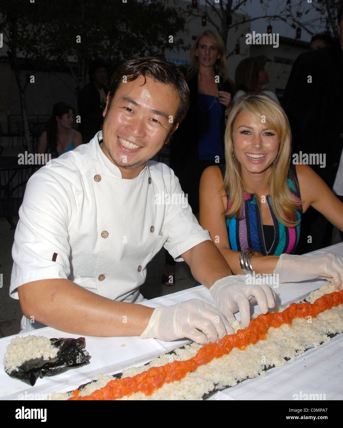 Chef Makoto Okuwa, Stacy Keibler Sashi Sushi & Sake Lounge Restaurant ...