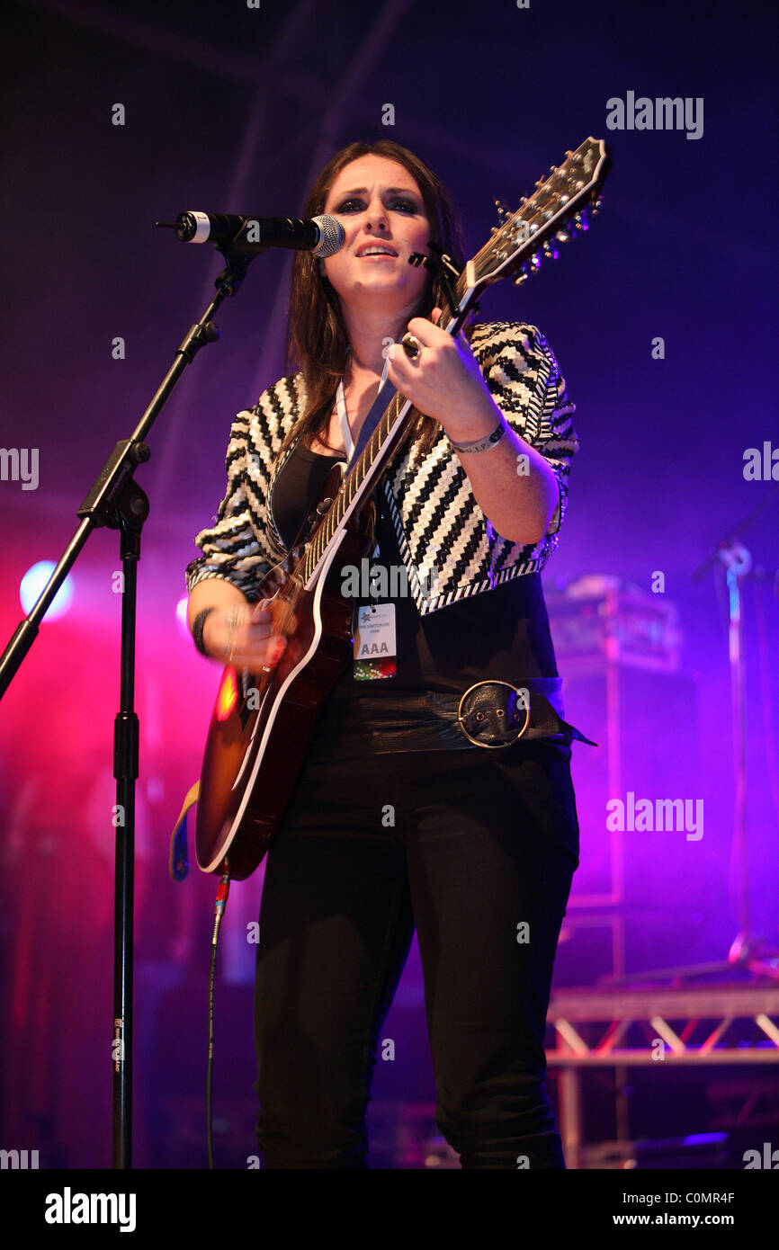 Sandi Thom Annual ceremony as the Blackpool lights are officially ...