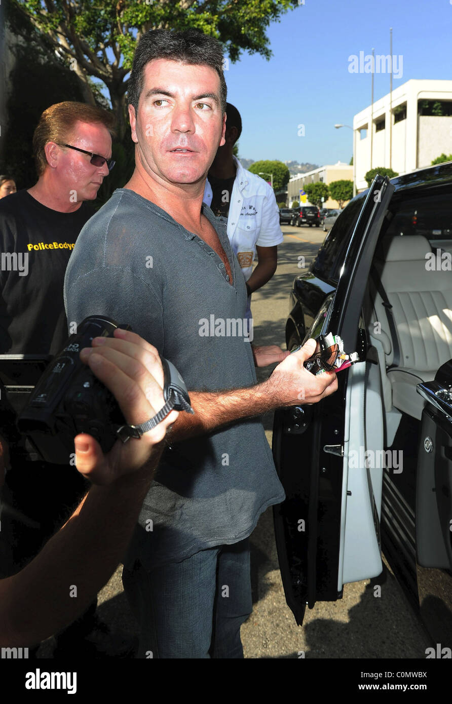 Simon Cowell arrives at the Ivy restaurant for lunch Los Angeles ...