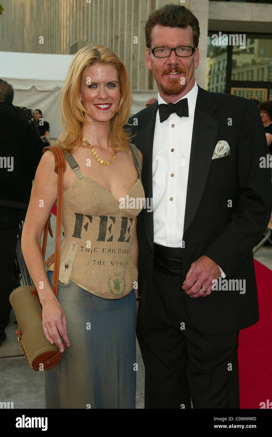 Alex McCord and her husband Simon van Kempen The Metropolitan Opera ...