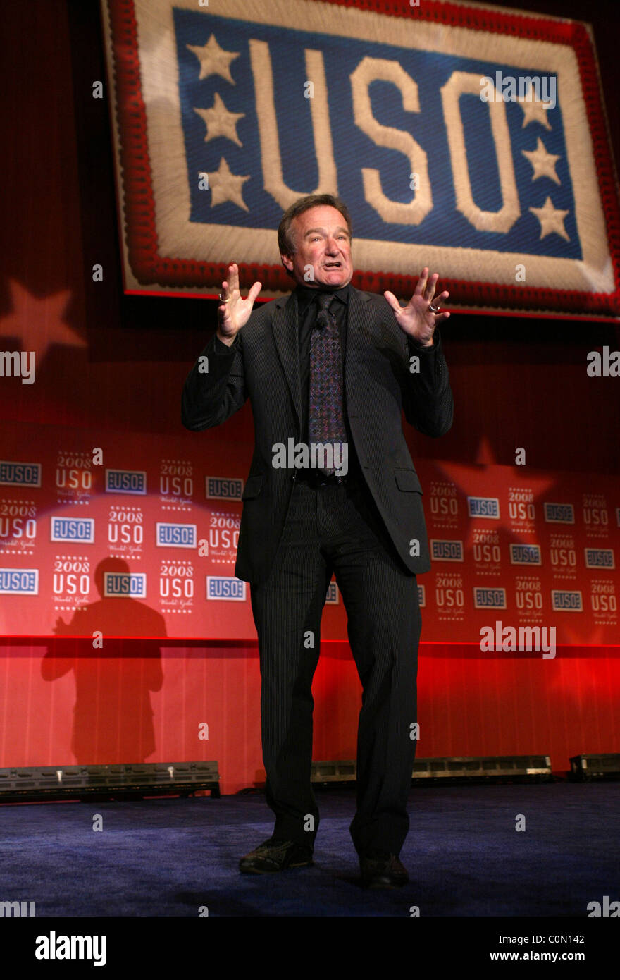 Robin Williams 67th annual USO World Gala honoring military heroes and ...