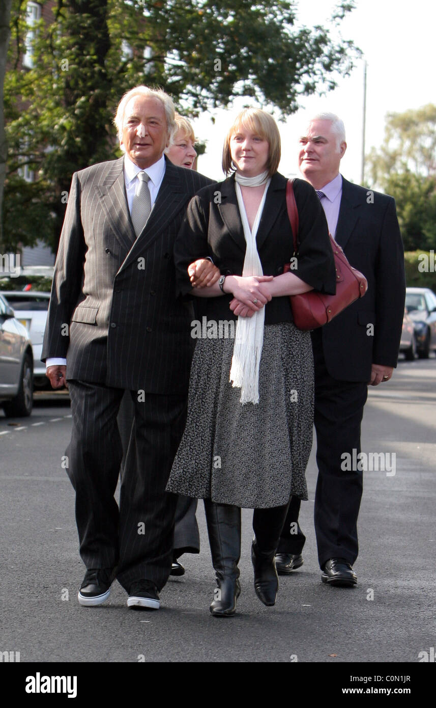 Widow pc ian broadhurst hi-res stock photography and images - Alamy