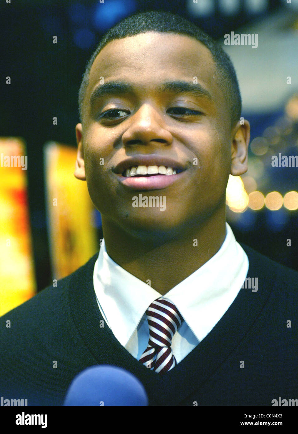 Tristan wilds secret life of bees hi-res stock photography and images ...