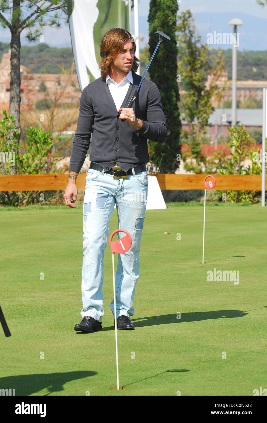 Sergio Ramos The Real Madrid football squad play golf after receiving ...