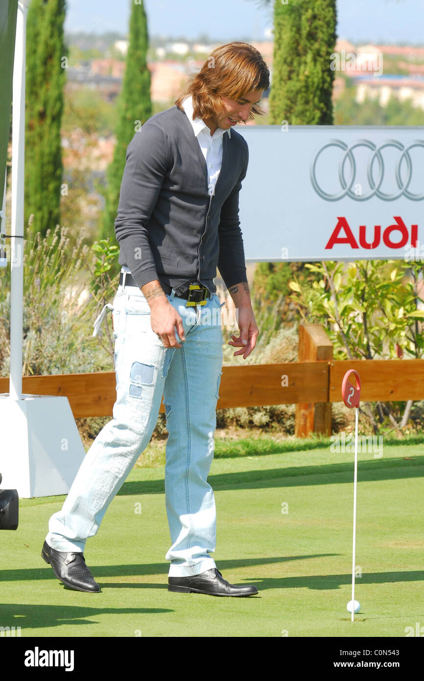 Sergio Ramos The Real Madrid football squad play golf after receiving ...