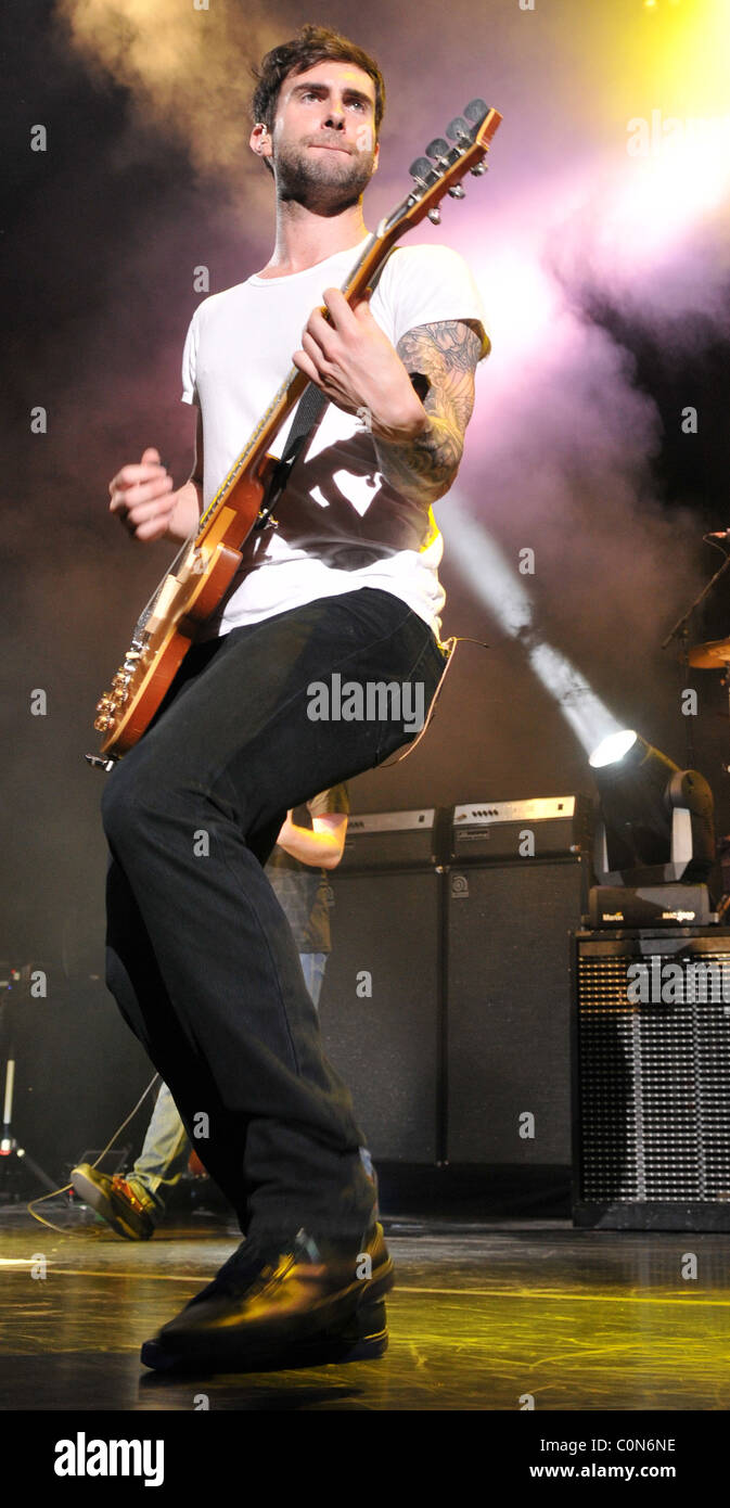 Adam Levine of Maroon 5 performs live on the last night of their North ...