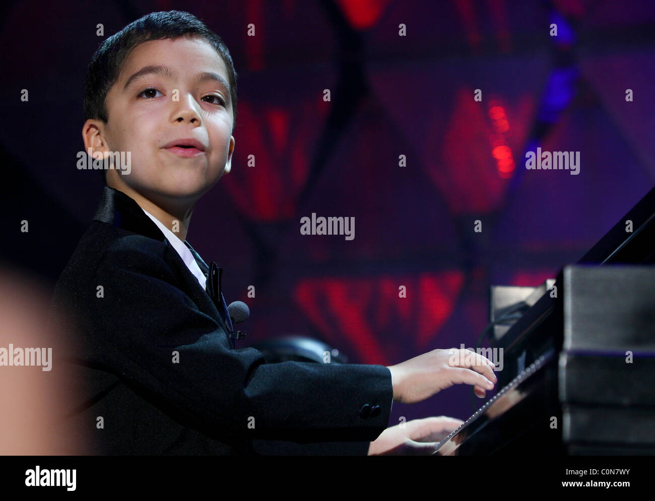 Ethan Bortnick Diamond Ball and private concert benefiting Miami ...