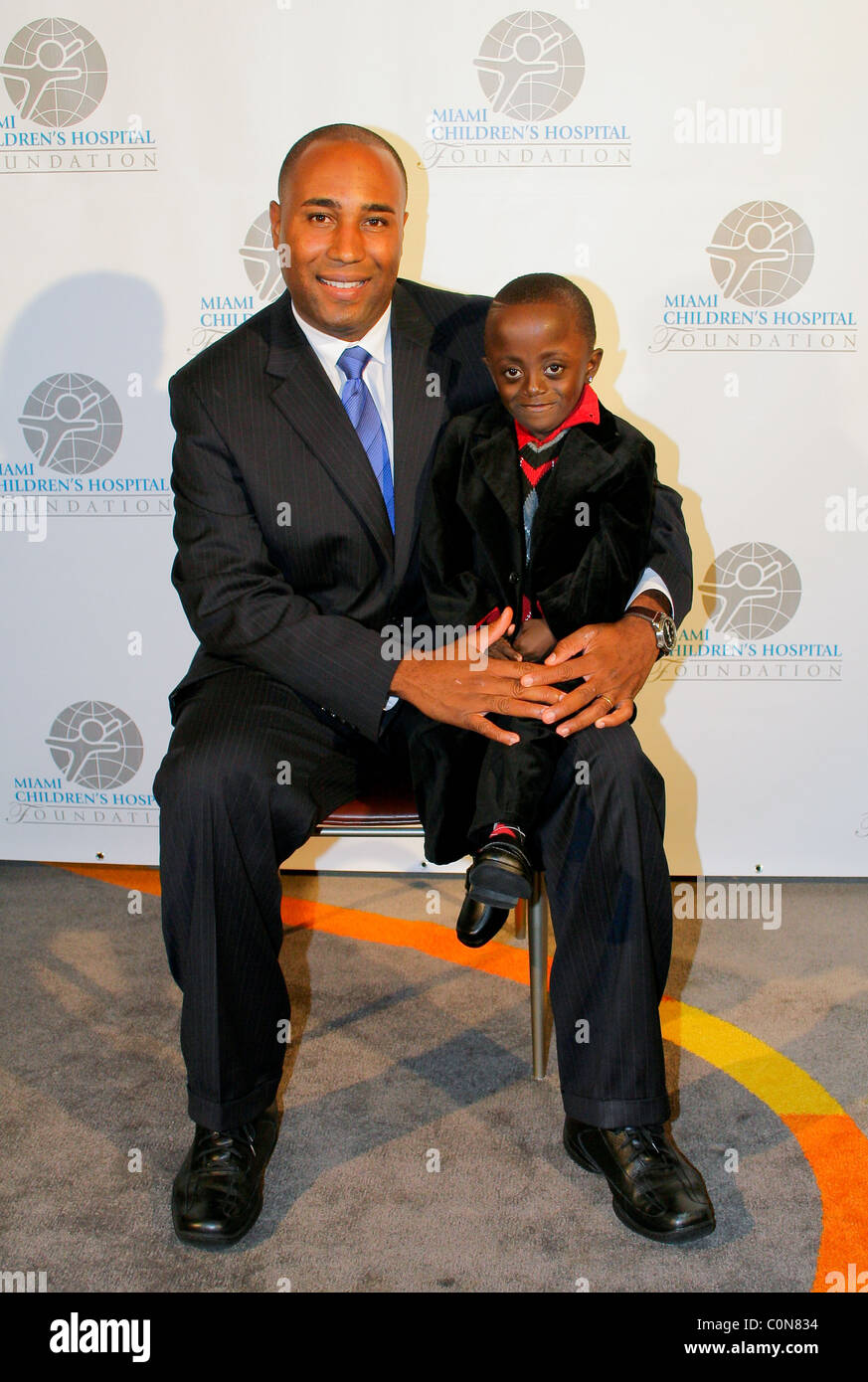 CBS reporter Jawan Strader with Adrian Richards a patient of Miami ...