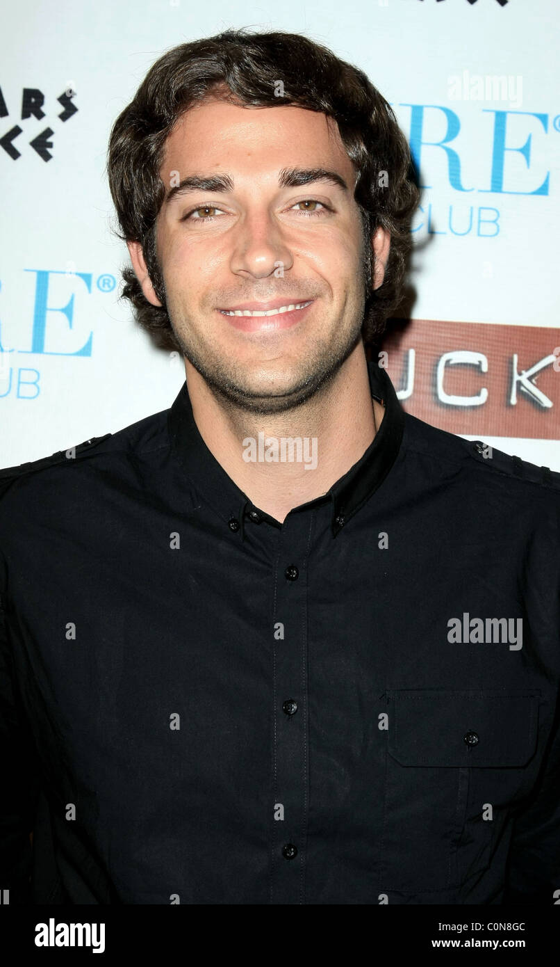 Zachary Levi Chuck Season 1