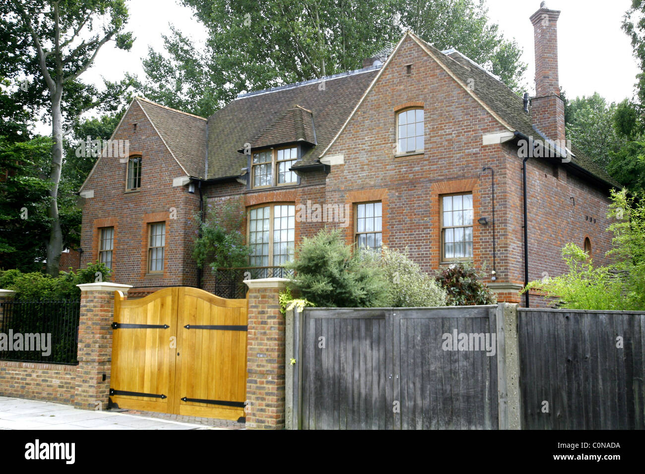 Geri Halliwell's home in Hampstead London, England - 2008 Stock Photo ...