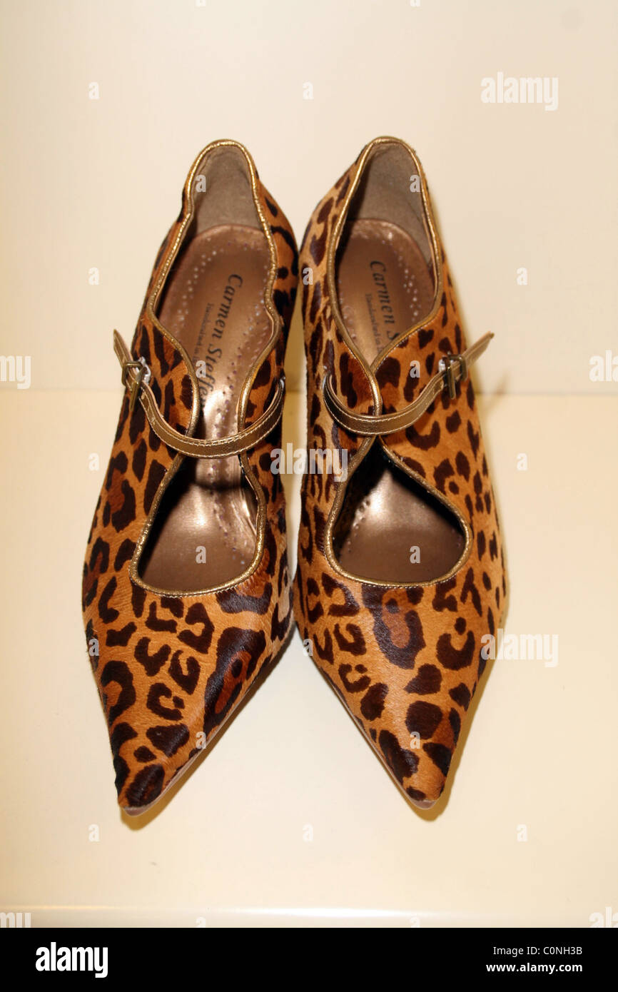 Atmosphere Carmen Steffens' the month long 'These Boots were Made For ...