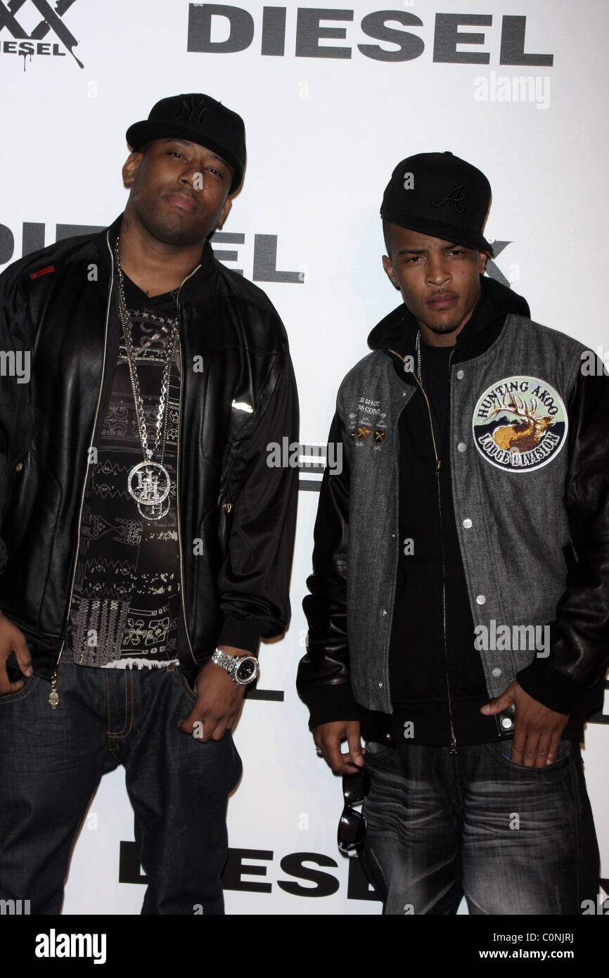 DJ Mano and T.I arriving for Dielsels Global Party on the Brooklyn ...