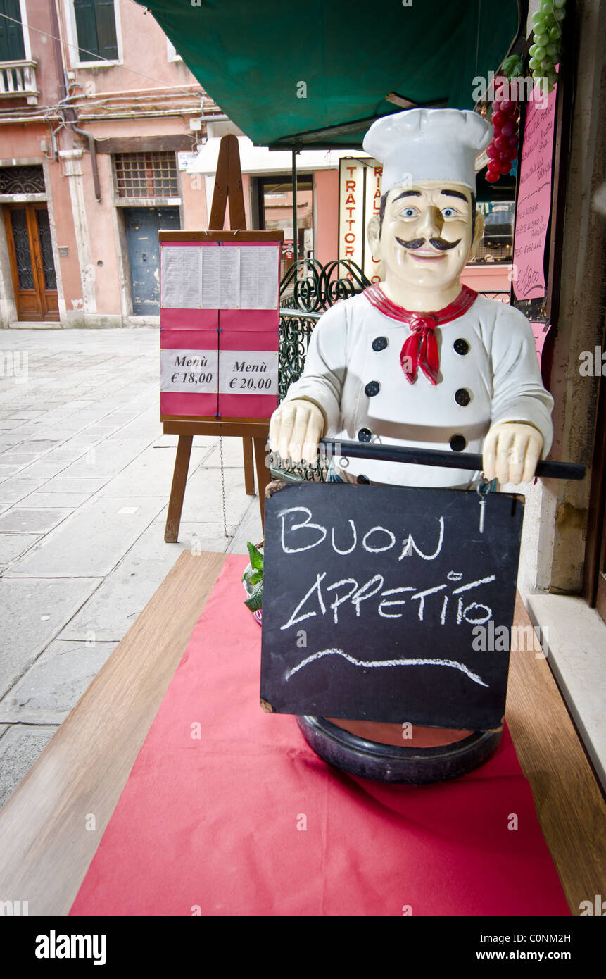 Italian restaurant sign hi-res stock photography and images - Alamy
