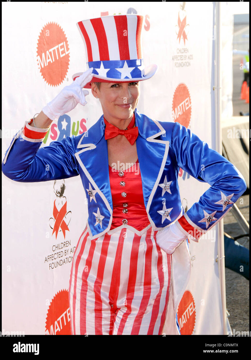 Jamie Lee Curtis AIDS Foundation's 15th Annual Dream Halloween Event ...