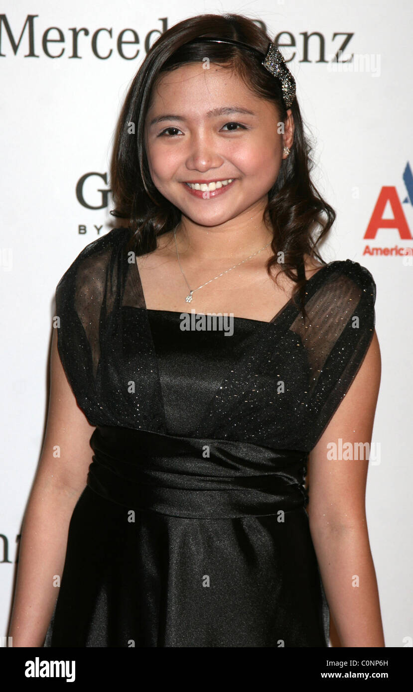 30th anniversary carousel hope ball hi-res stock photography and images ...