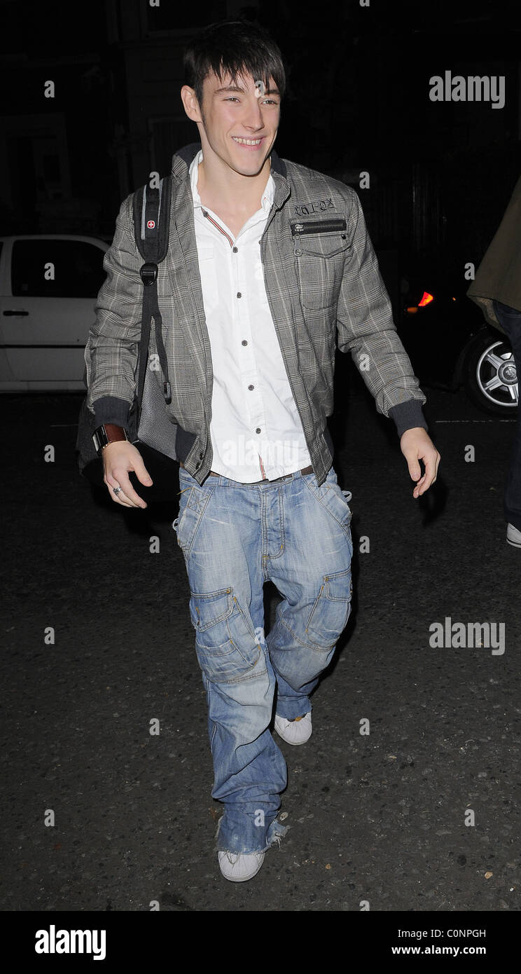 Austin Drage arrives back at The X Factor secret hideaway, after a 14 ...