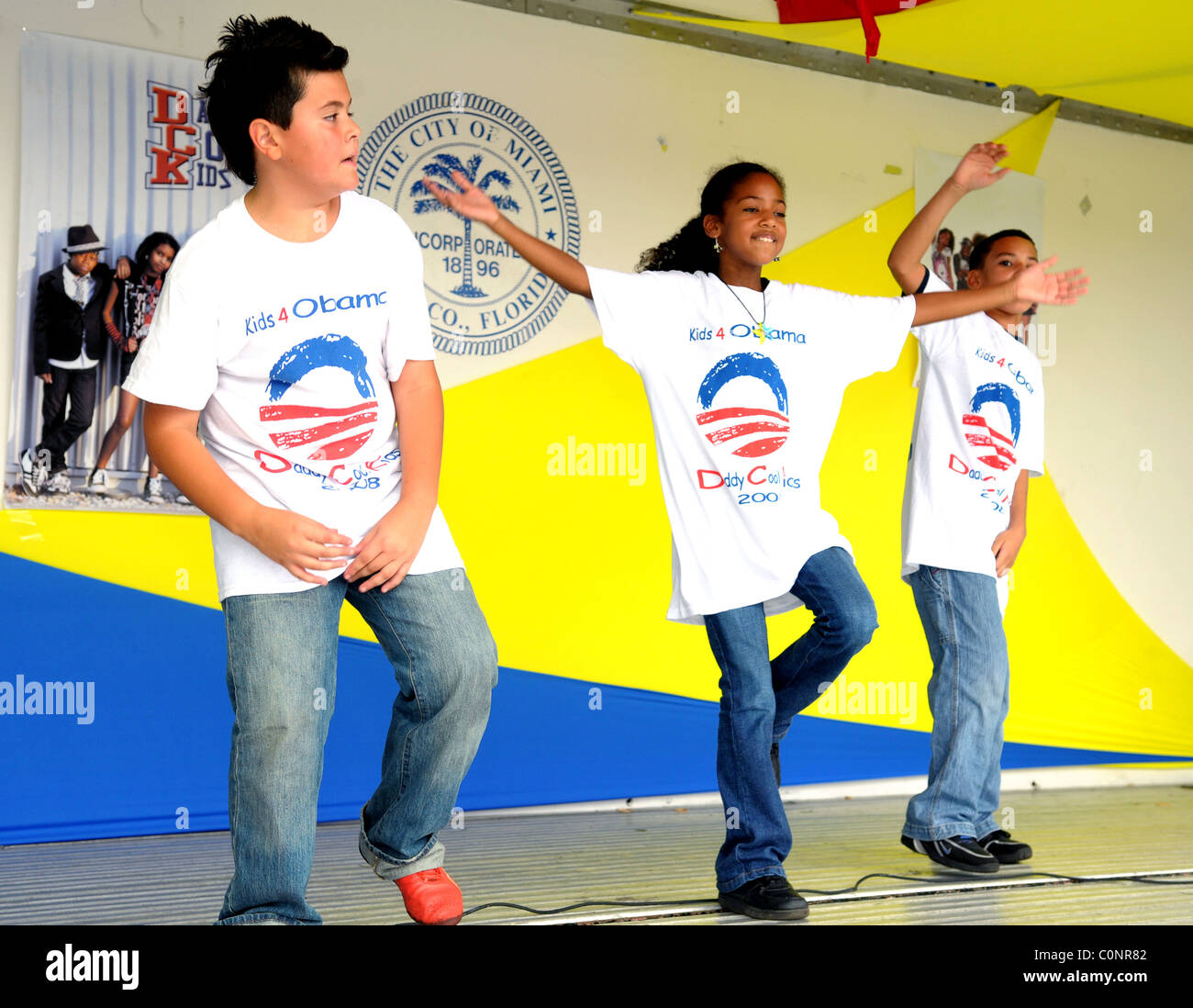 Sony BMG recording artist Yanina Onyewenjo and Cassidy from Daddy Cool ...