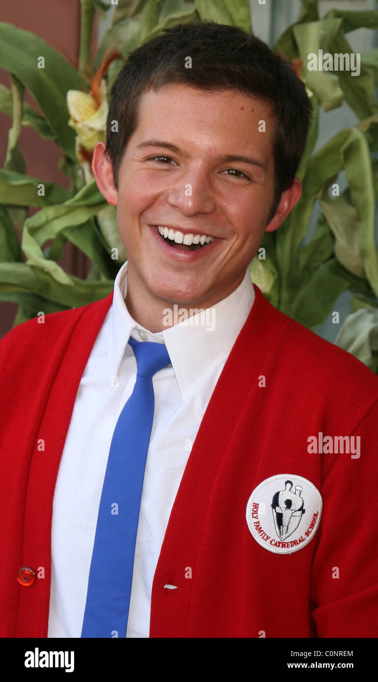 Simon Curtis Camp Ronald McDonald 16th Annual Family Halloween Carnival ...