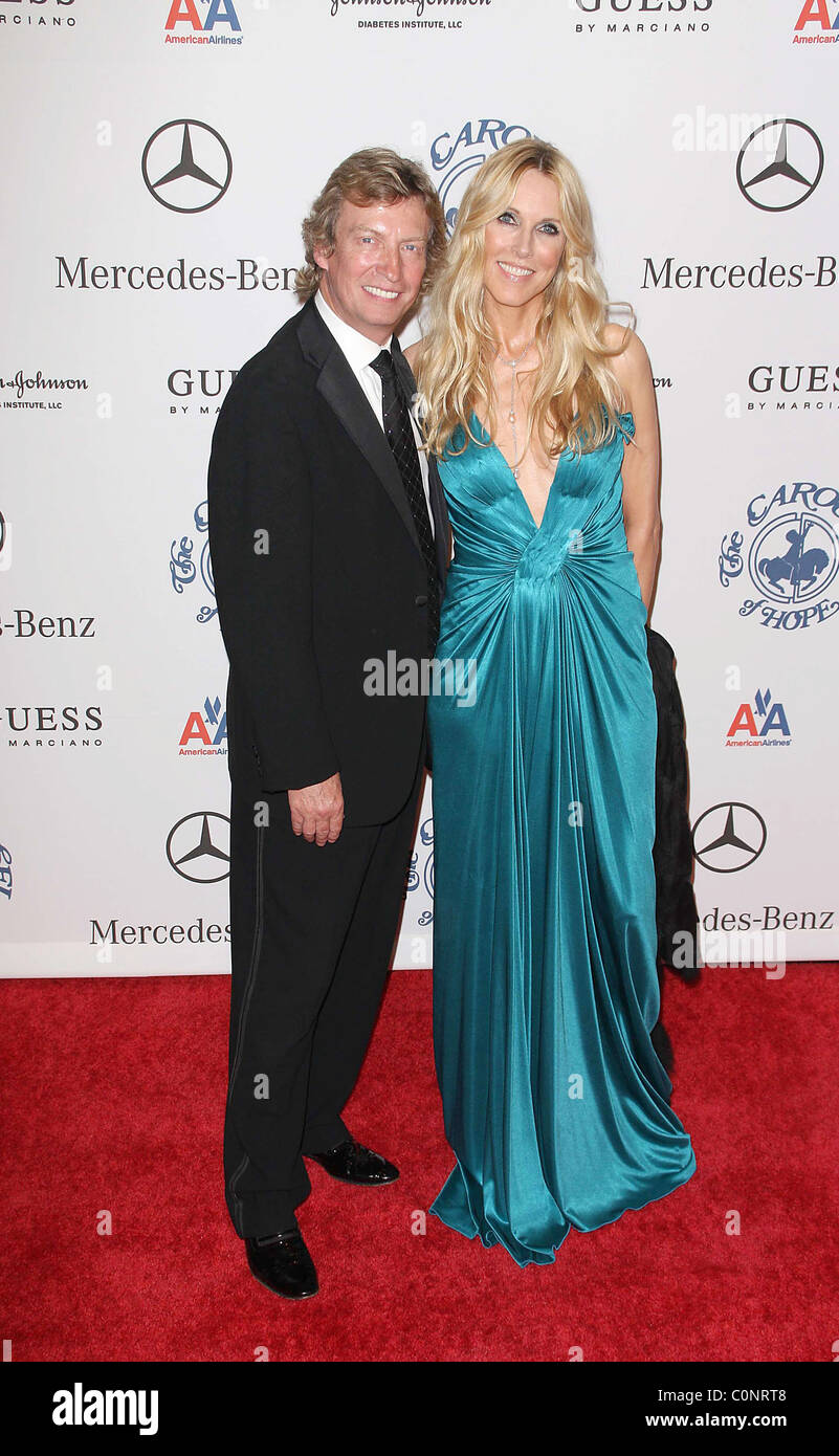 John Lithgoe and Alana Stewart 30th Anniversary Carousel of Hope Ball ...