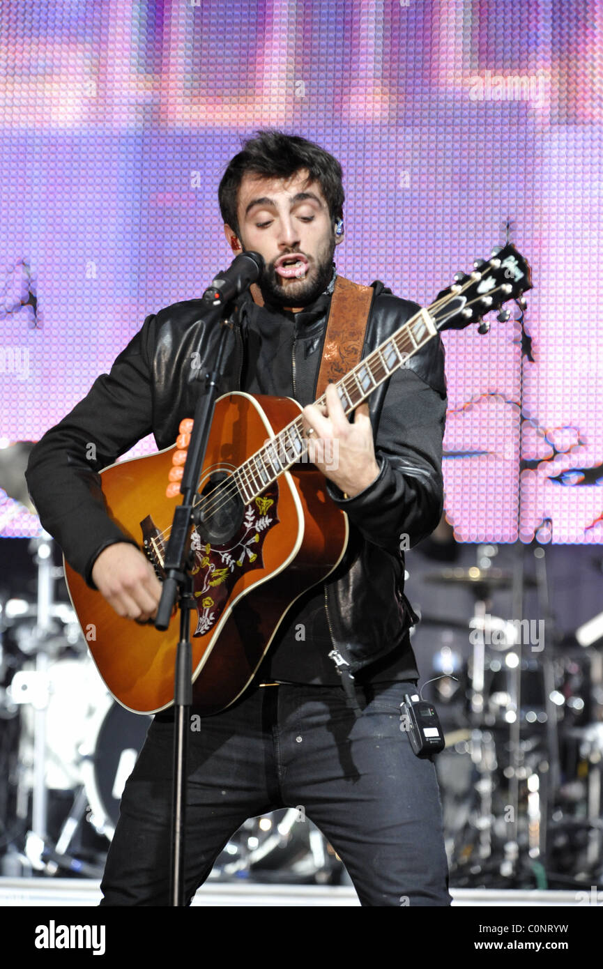 Jacob Hoggard performs at the Bell Celebrity Gala Toronto, Canada - 23. ...