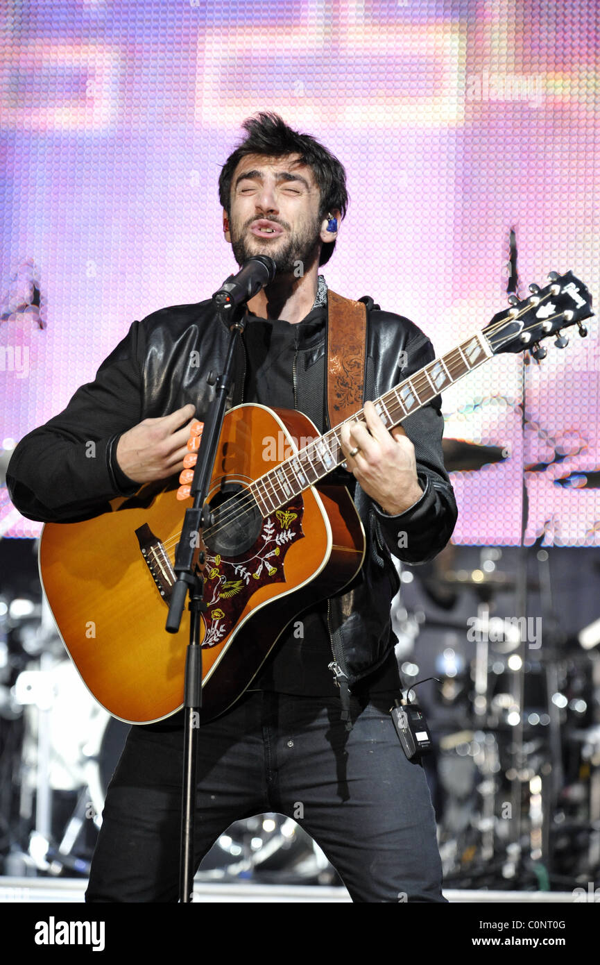 Jacob Hoggard performs at the Bell Celebrity Gala Toronto, Canada - 23. ...