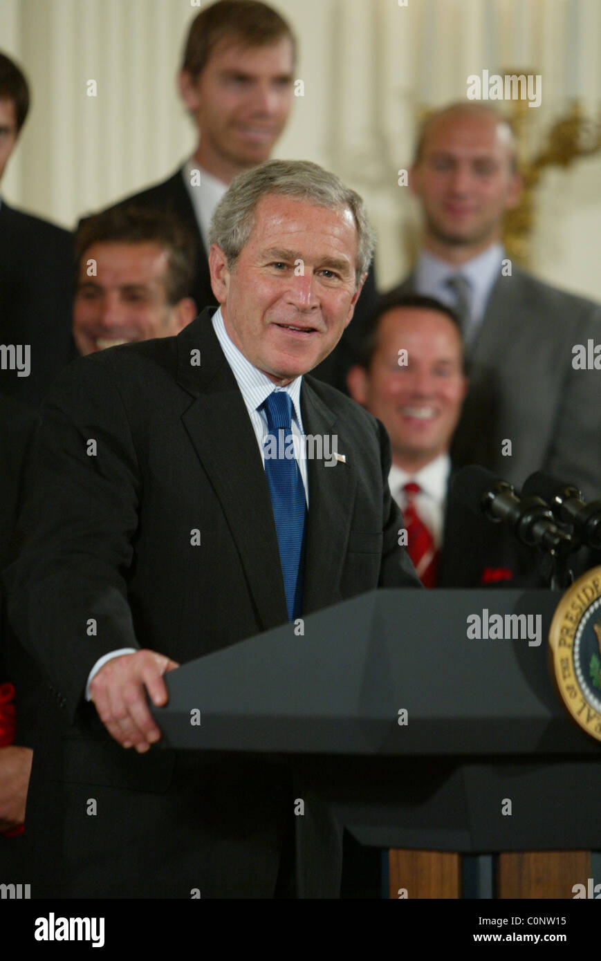 President George W. Bush at the 2008 NHL Stanley Cup Champion Detroit ...