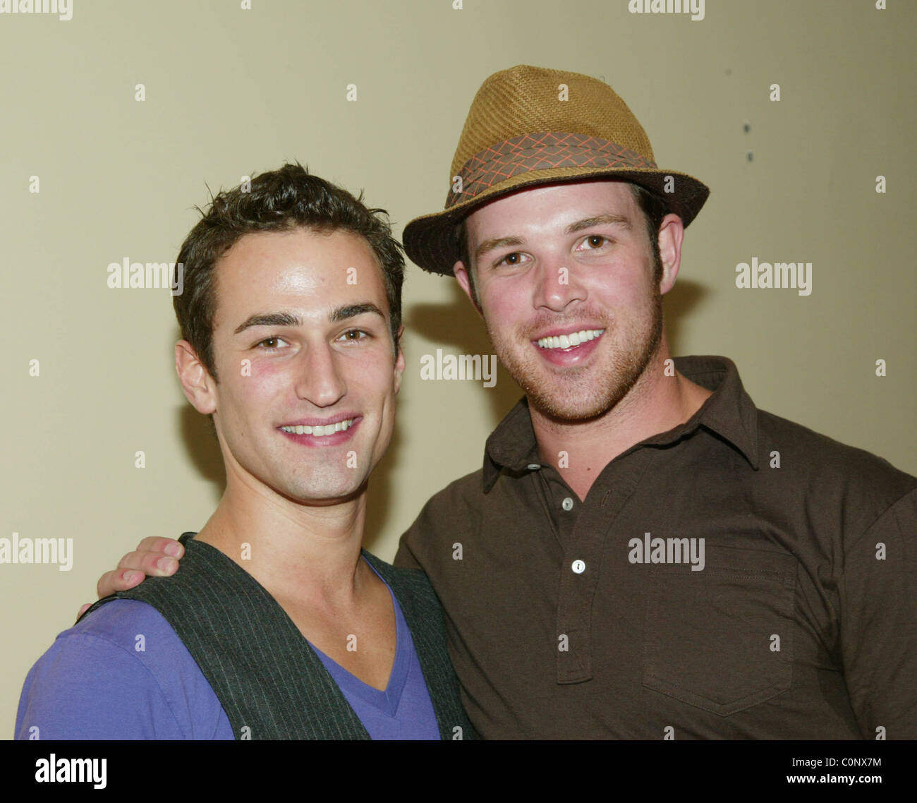 Joey dudding big gay musical hi-res stock photography and images - Alamy