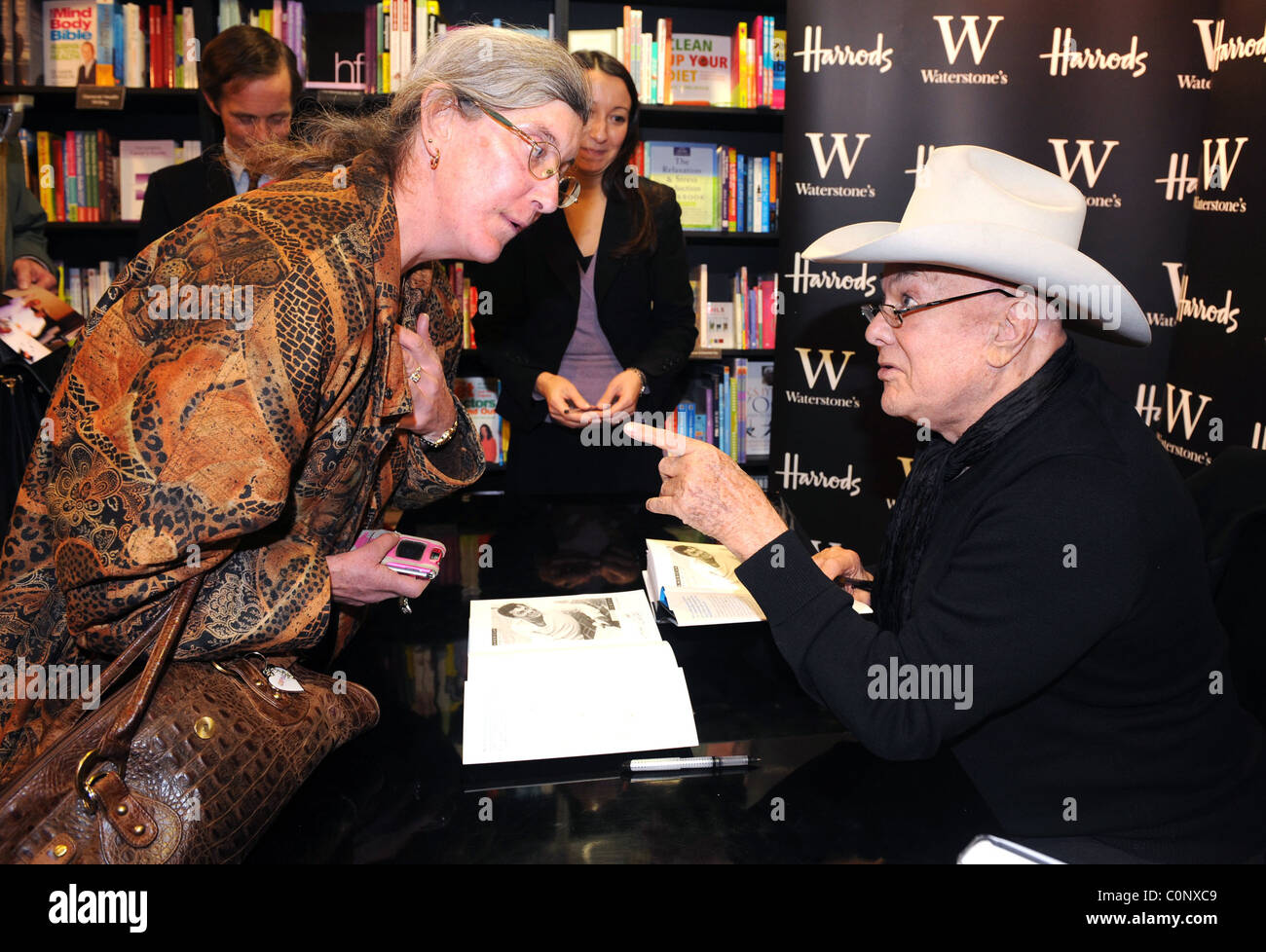 Tony Curtis signs copies of his autobiography 'American Prince' at ...