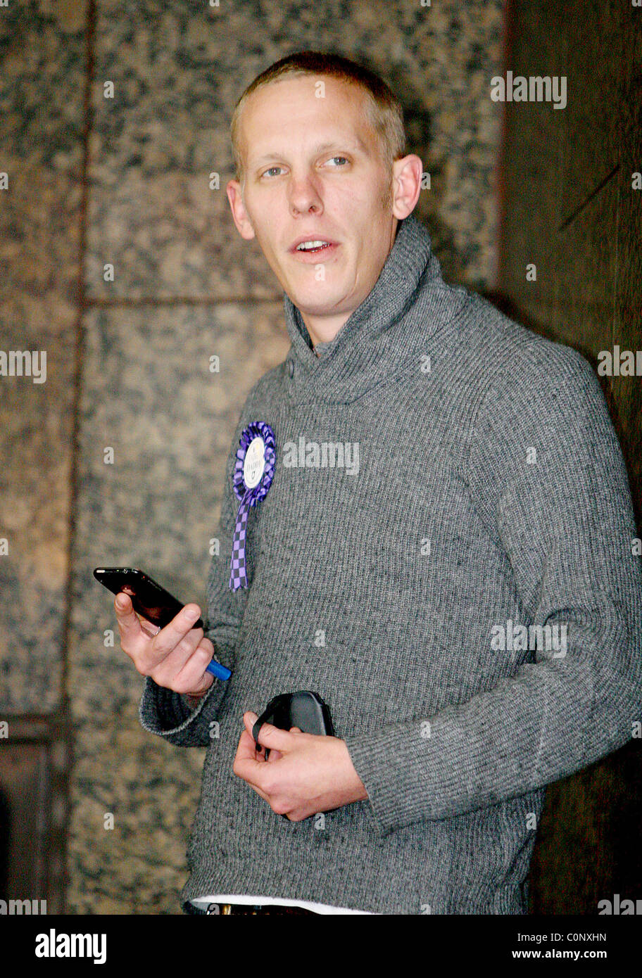 PIPER GIVES BIRTH TO SON British singer-turned-actress BILLIE PIPER has ...