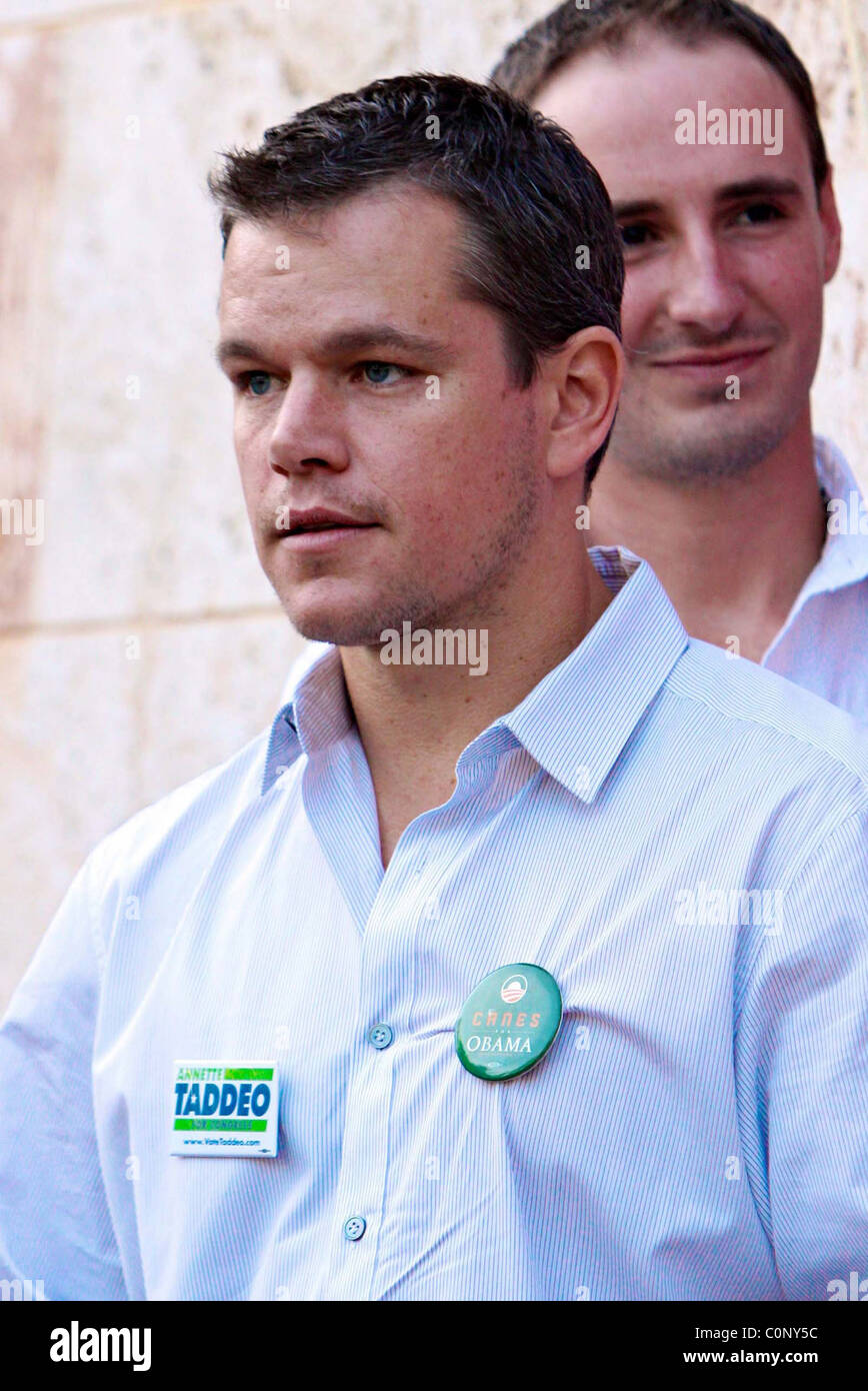 Matt Damon spoke to a crowd of Barack Obama supporters at a rally in ...