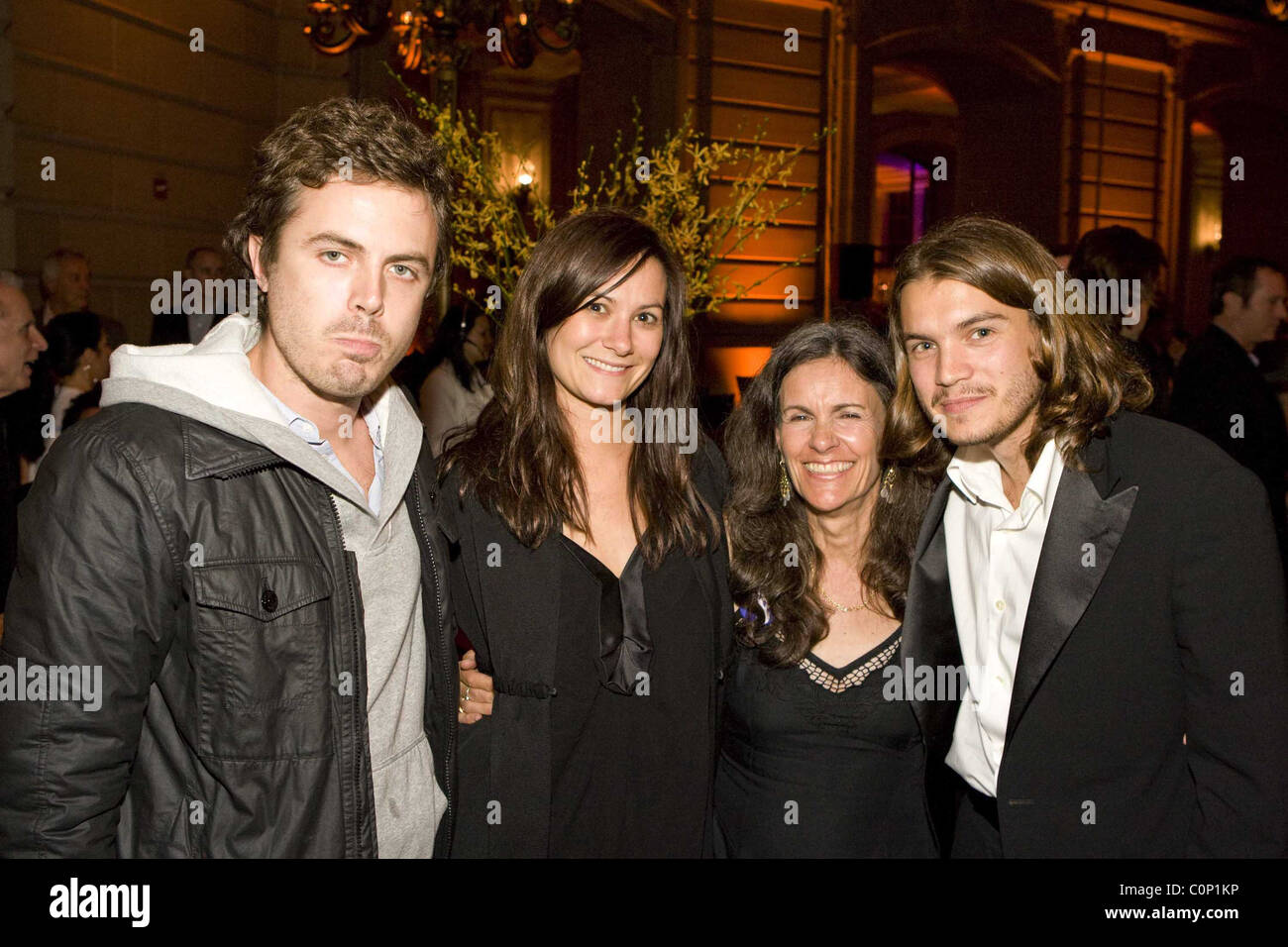 Casey Afleck, Liz Mahoney, Becky Franco, Emile Hirsch, The world ...