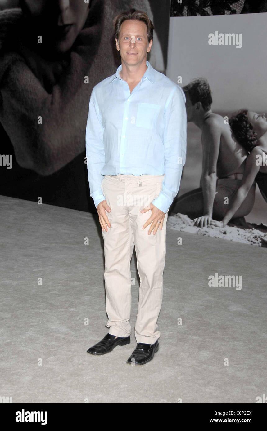 Steven Webber Private view of 'Vanity Fair Portraits: Photographs 1913 ...