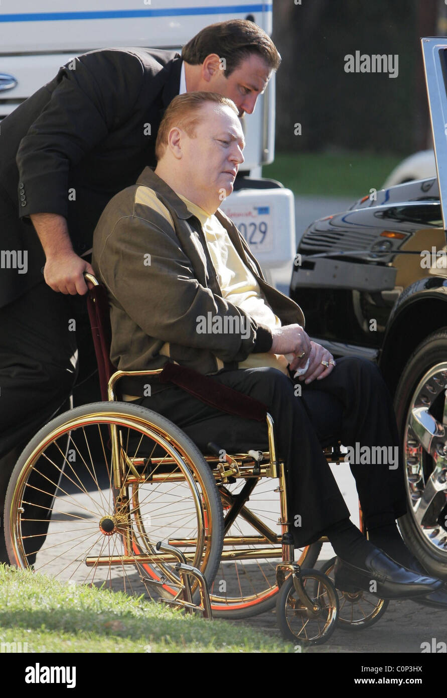 Larry flynt wheelchair hi-res stock photography and images - Alamy