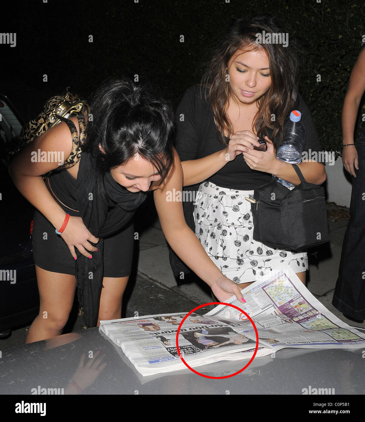 Tita Lau and Phoebe Jay Lau from Girlband, arrives back at 'The X ...