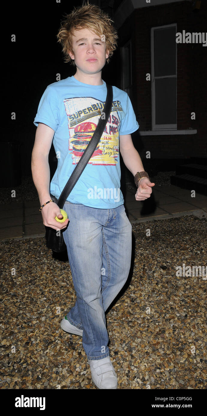 Eoghan Quigg arrives back at 'The X Factor' secret hideaway, after a ...